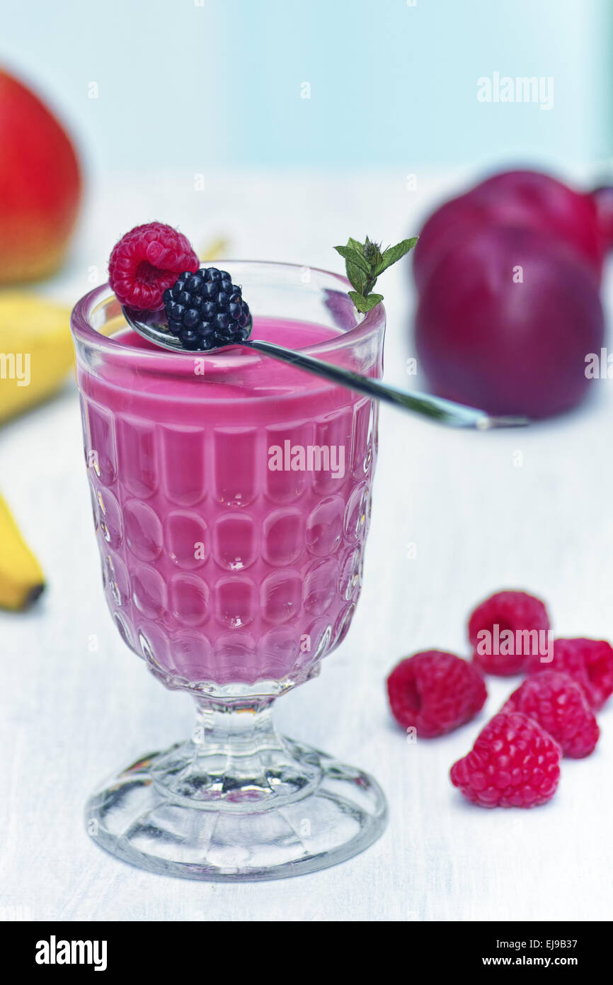 Milch shake hi-res stock photography and images - Alamy