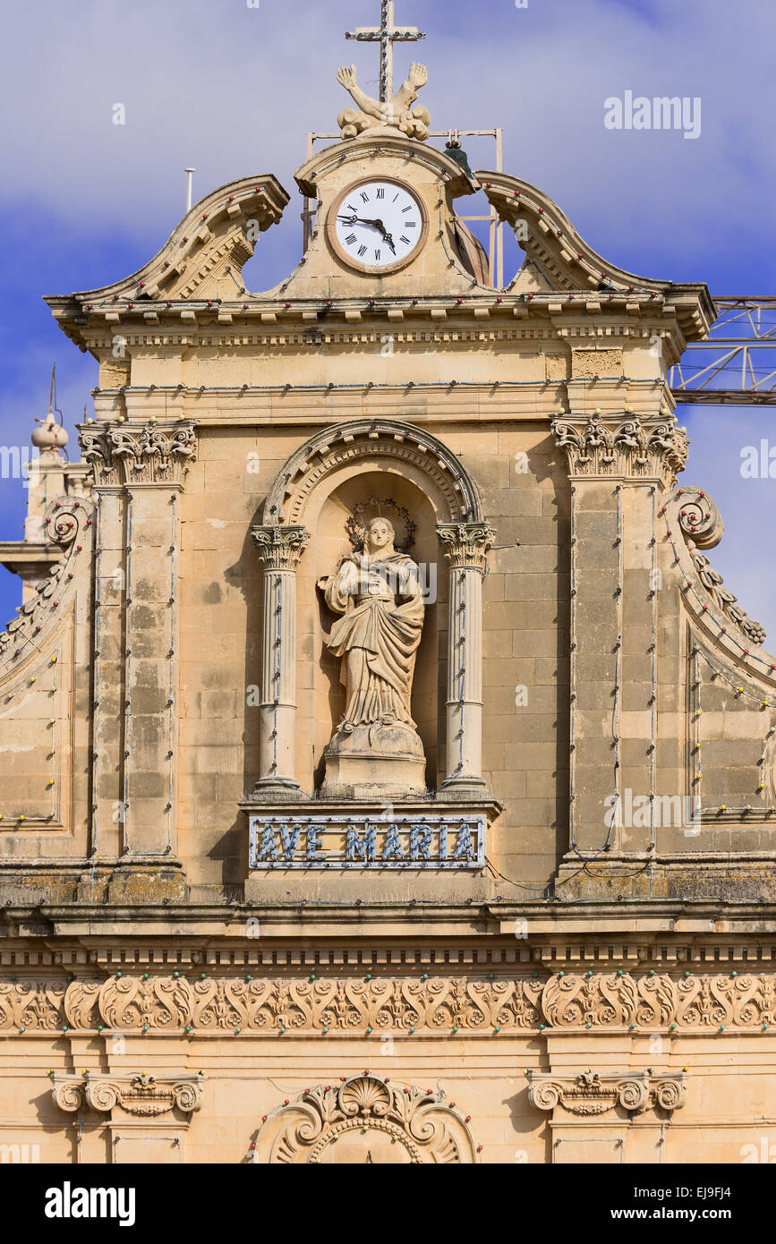 Maria statue hi-res stock photography and images - Alamy