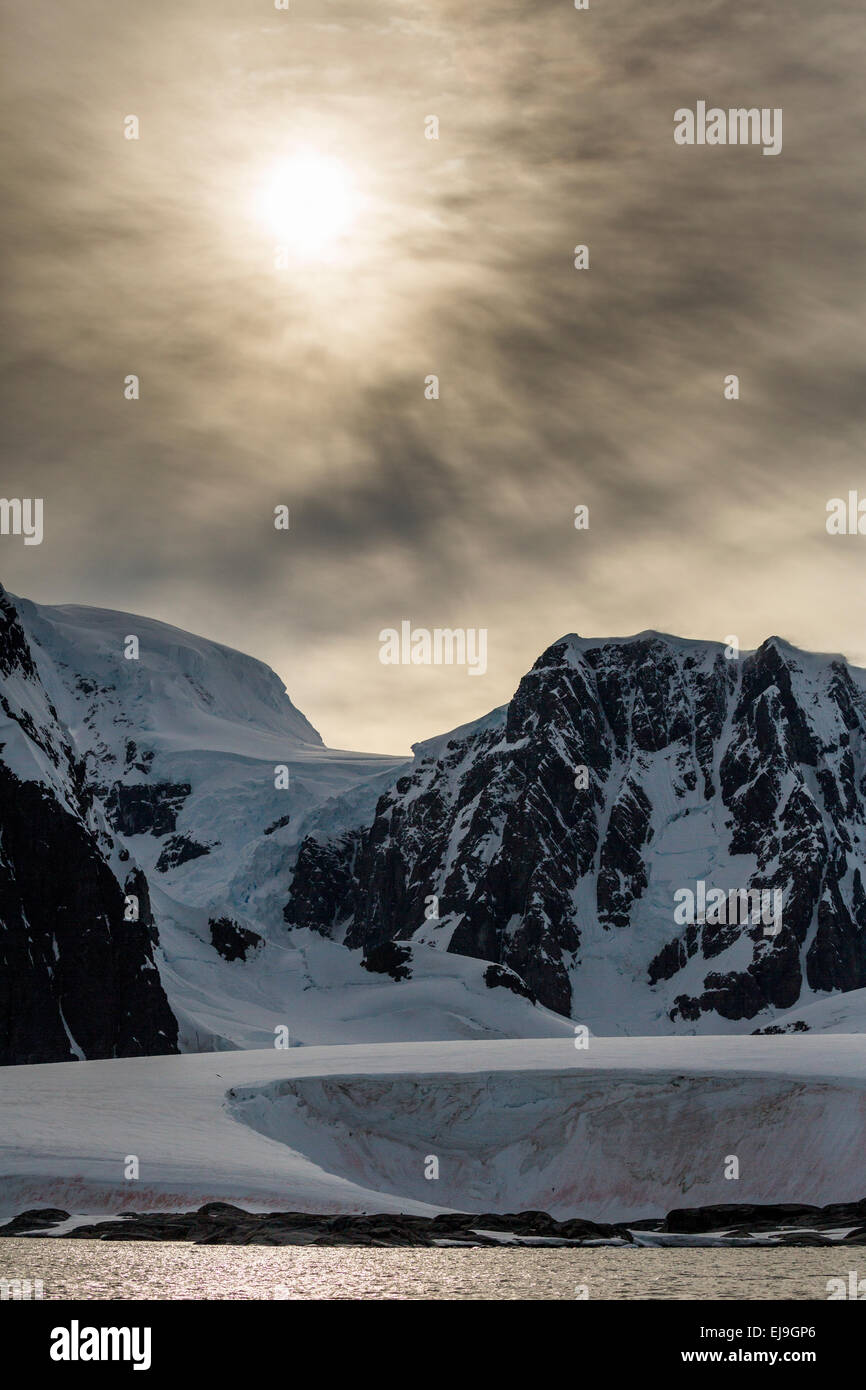 Antarctica sun pleneau bay hi-res stock photography and images - Alamy