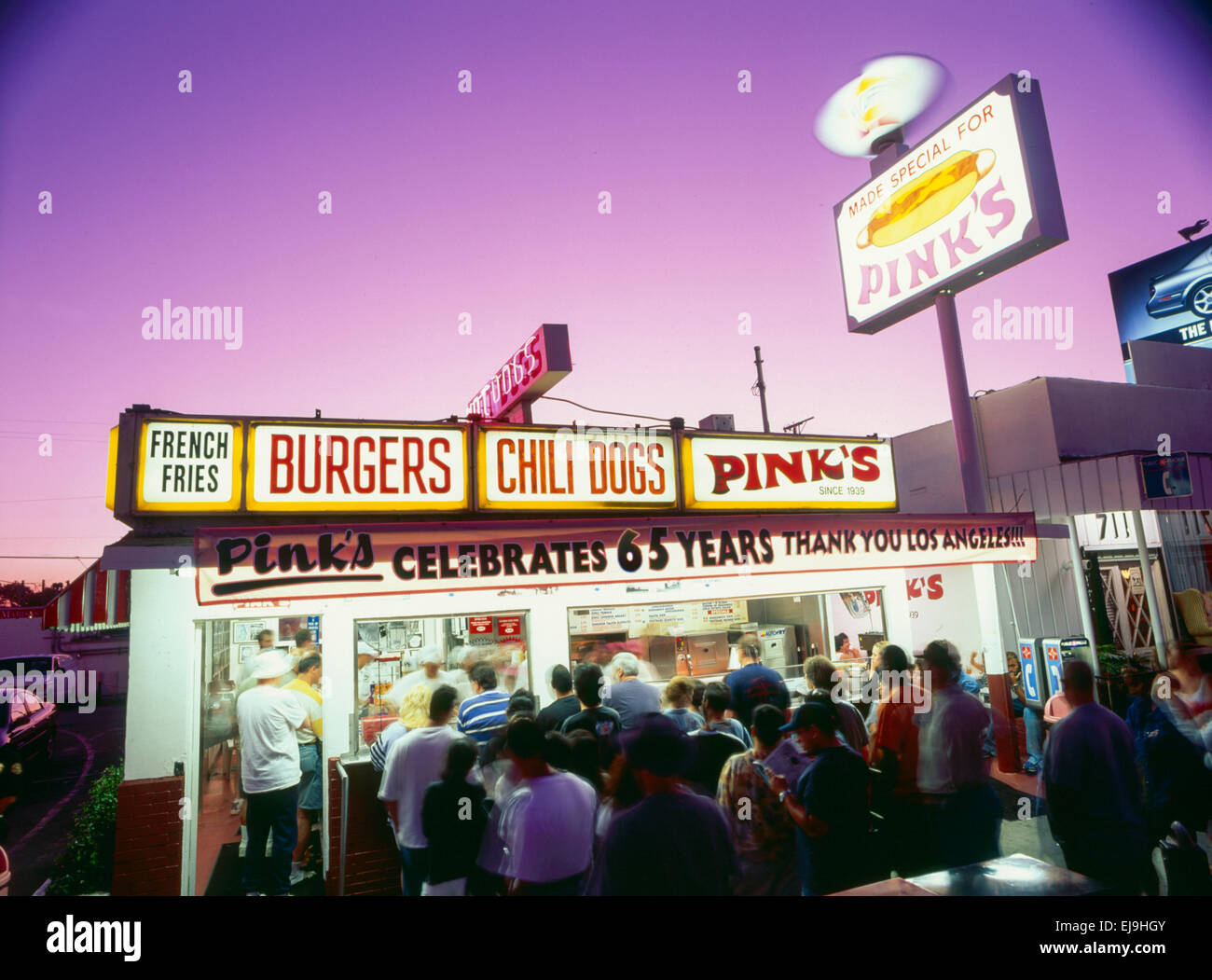 Pinks Hot Dogs High Resolution Stock Photography and Images - Alamy