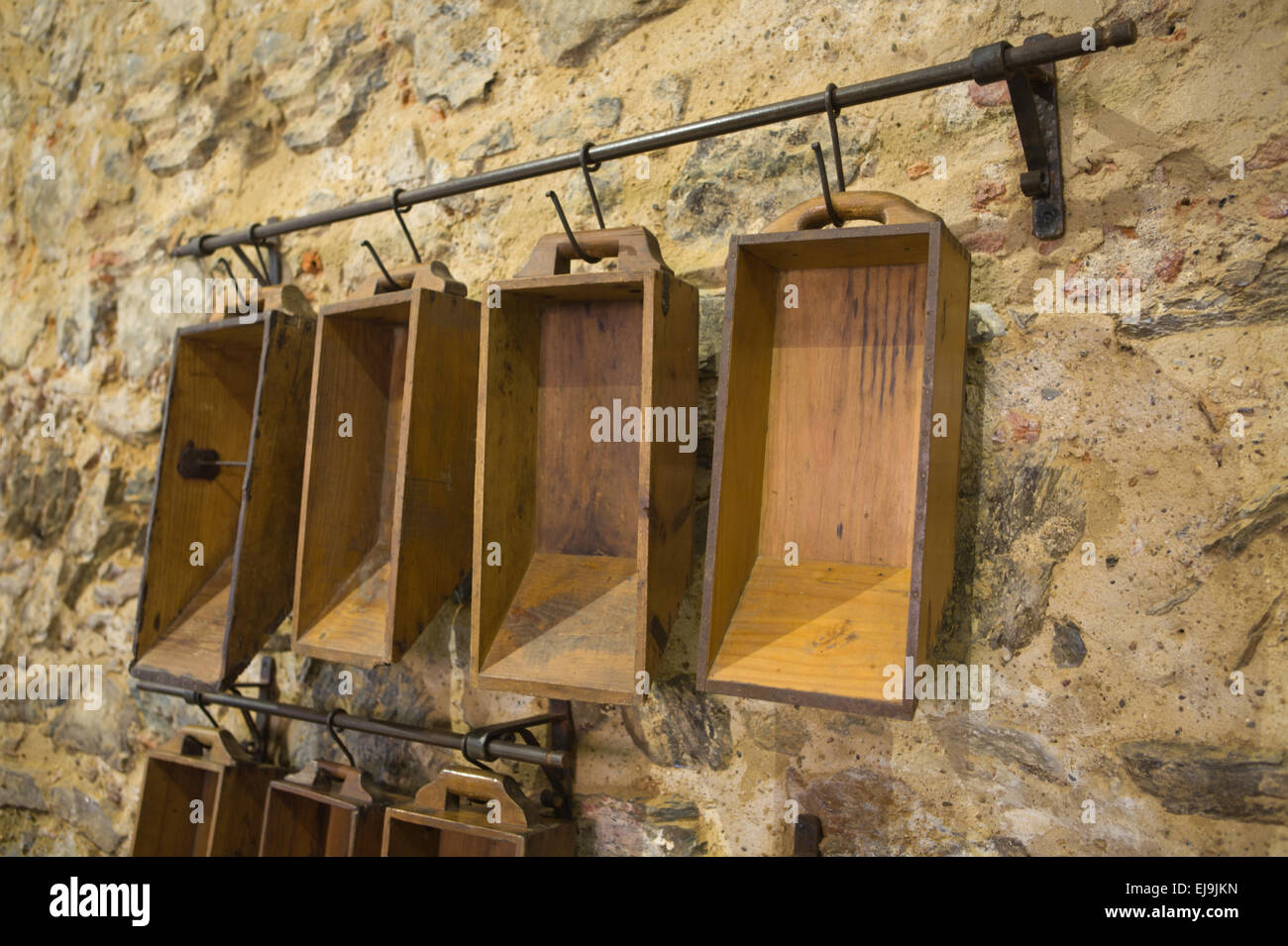 Bushels hi-res stock photography and images - Alamy
