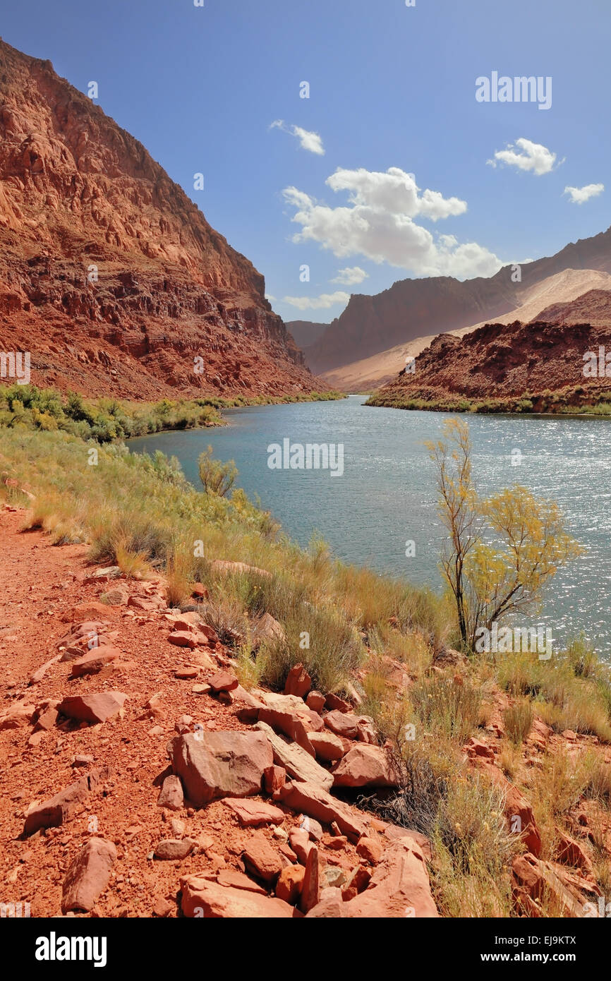 Blue river rocks hi-res stock photography and images - Alamy