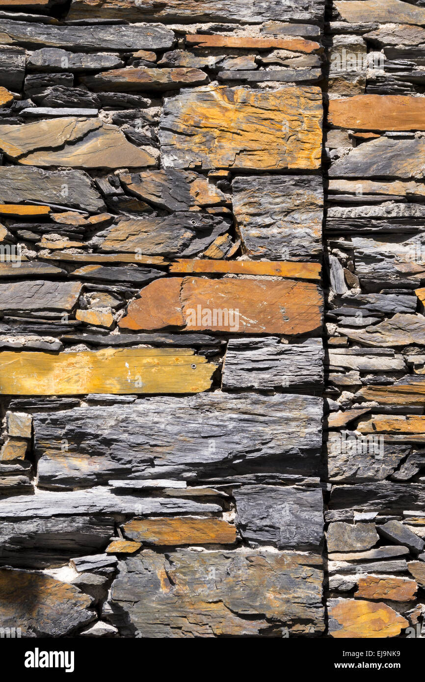 Slate wall hi-res stock photography and images - Alamy