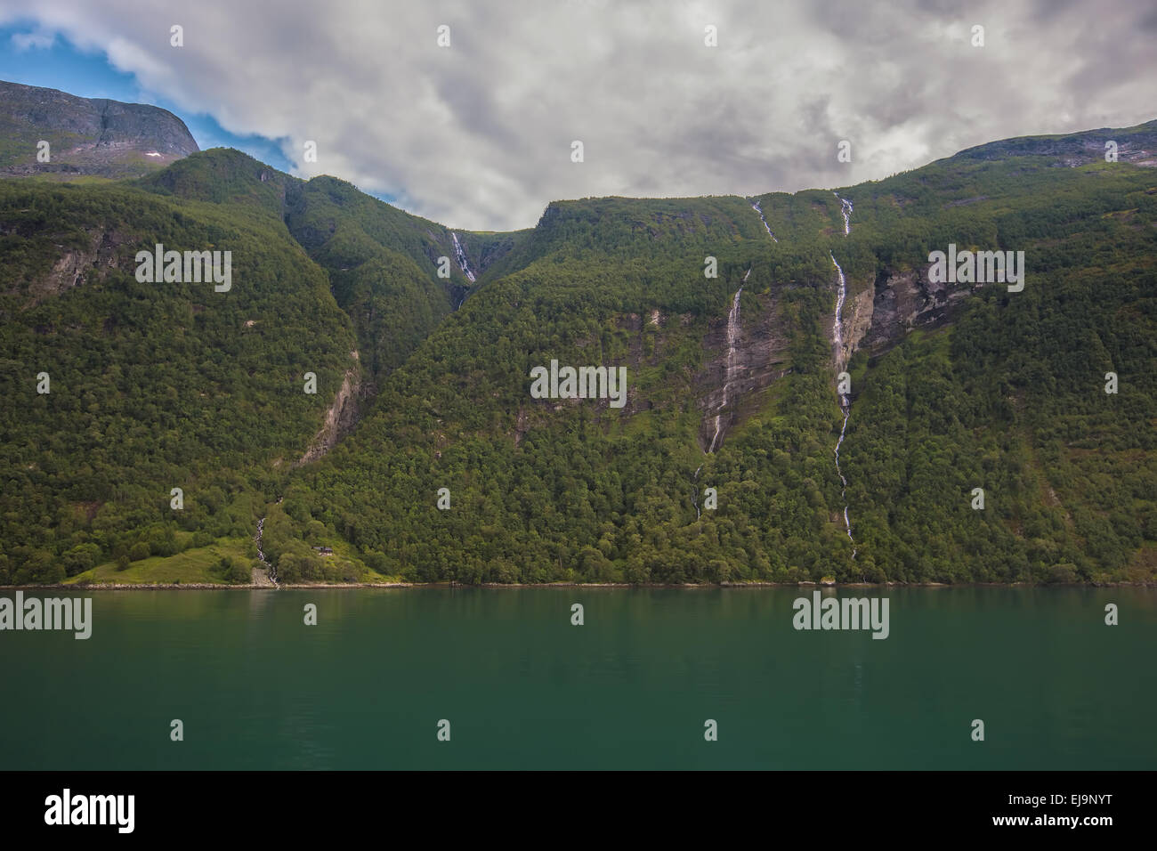 Summer landscape geiranger fjord hi-res stock photography and images ...