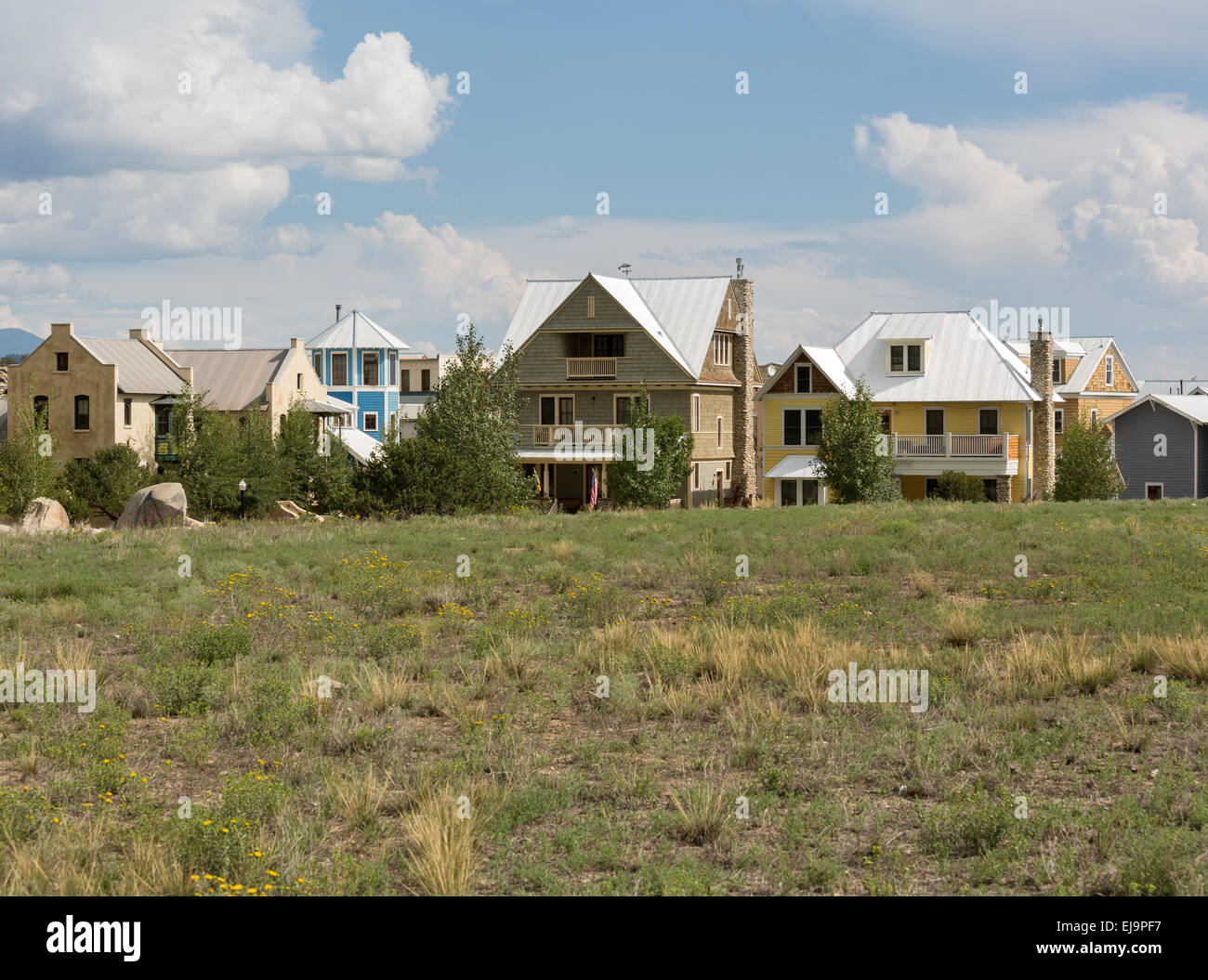 Riverside development hi-res stock photography and images - Alamy
