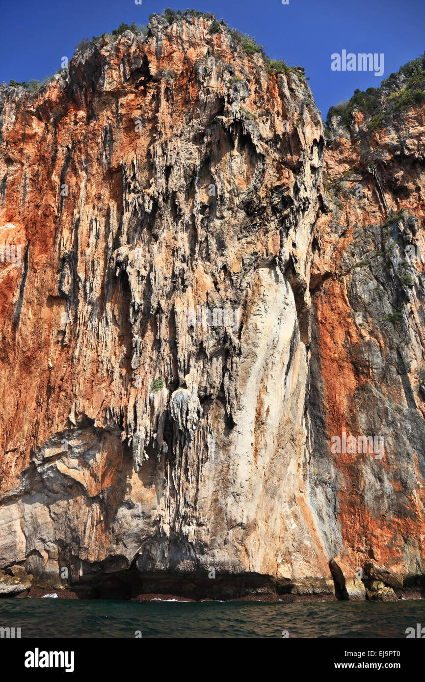The water lapping at the cliffs Stock Photo - Alamy