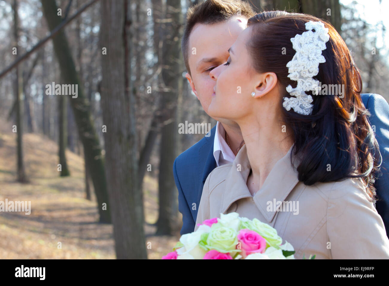 Bride casual hi-res stock photography and images - Alamy