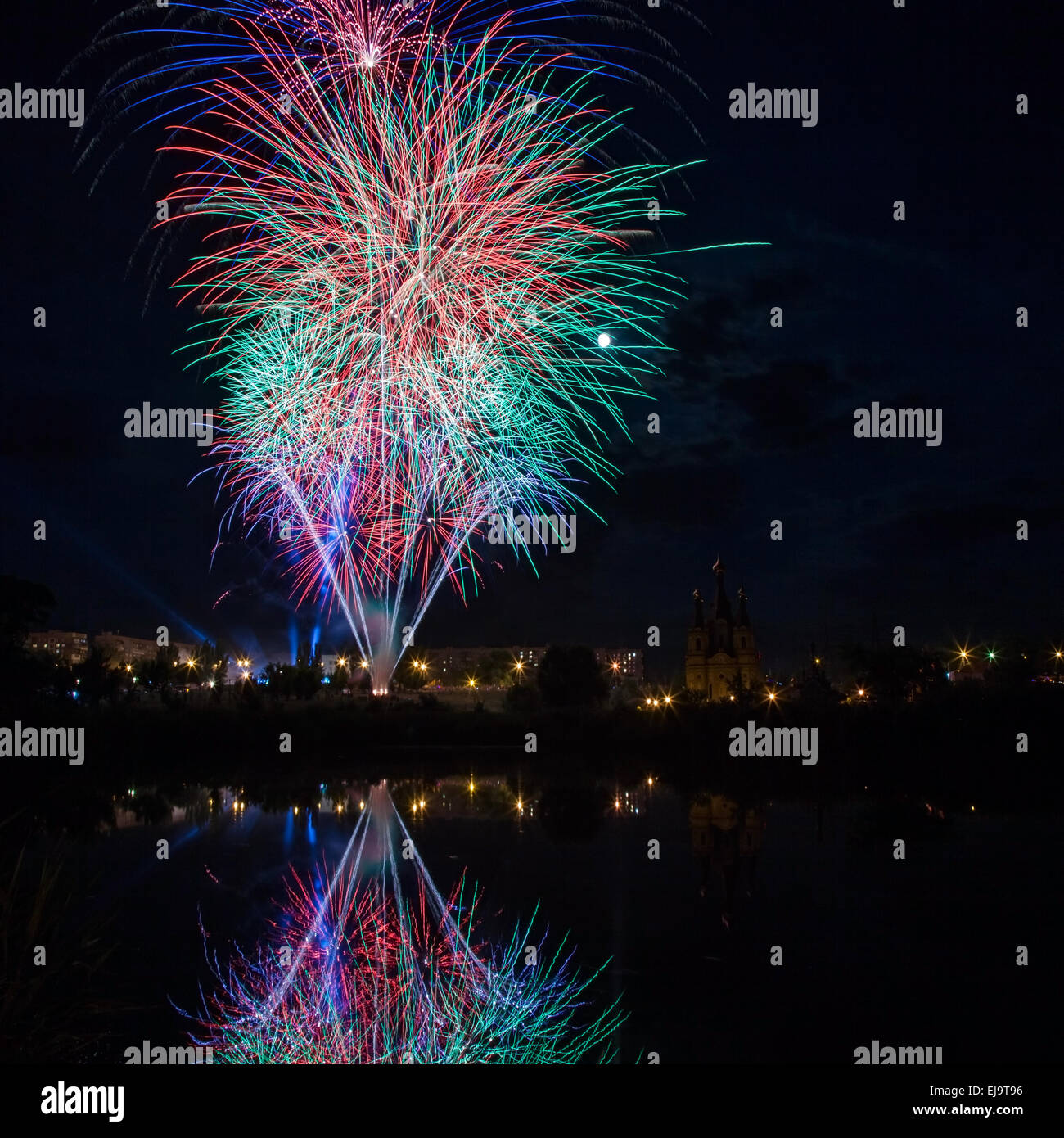 Night fireworks in the pond Stock Photo - Alamy