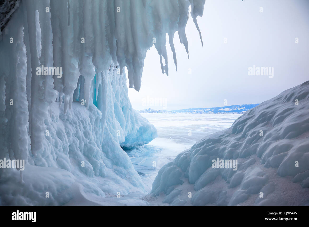 Lonely cave hi-res stock photography and images - Alamy