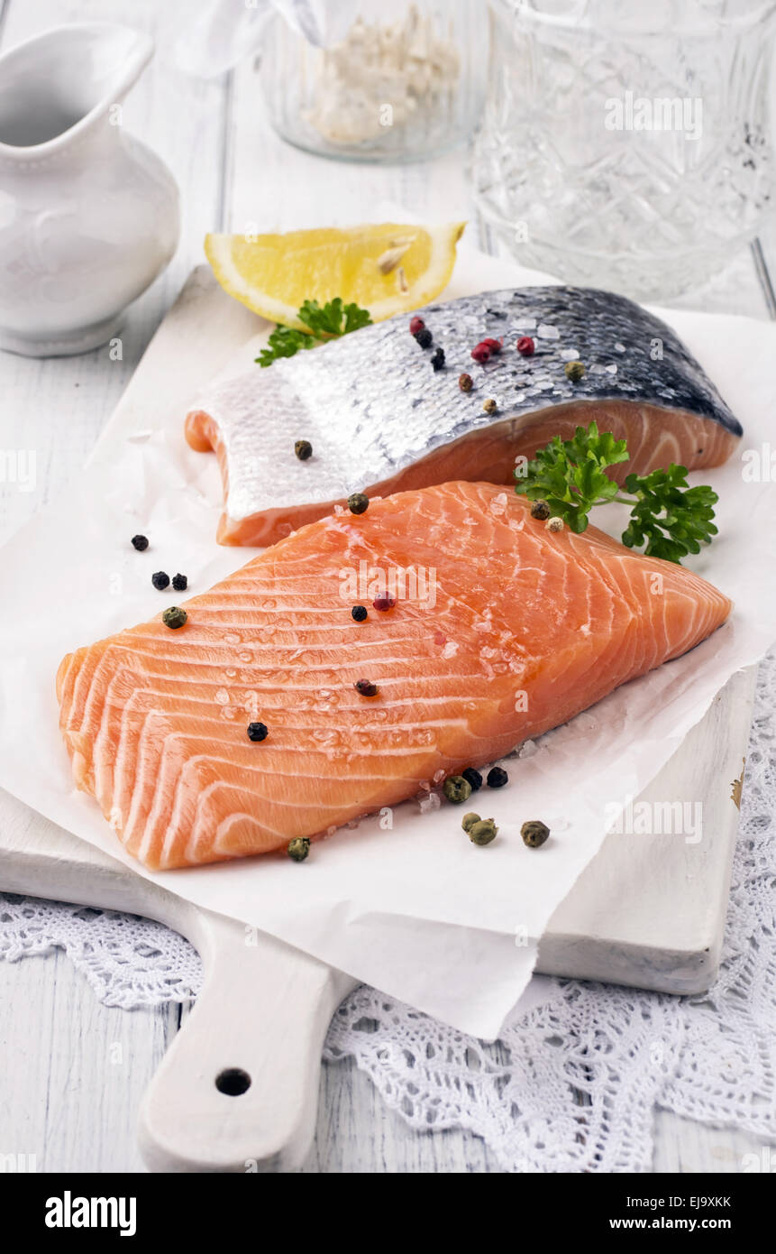 Salmon fillet sashimi fillets hi-res stock photography and images - Alamy