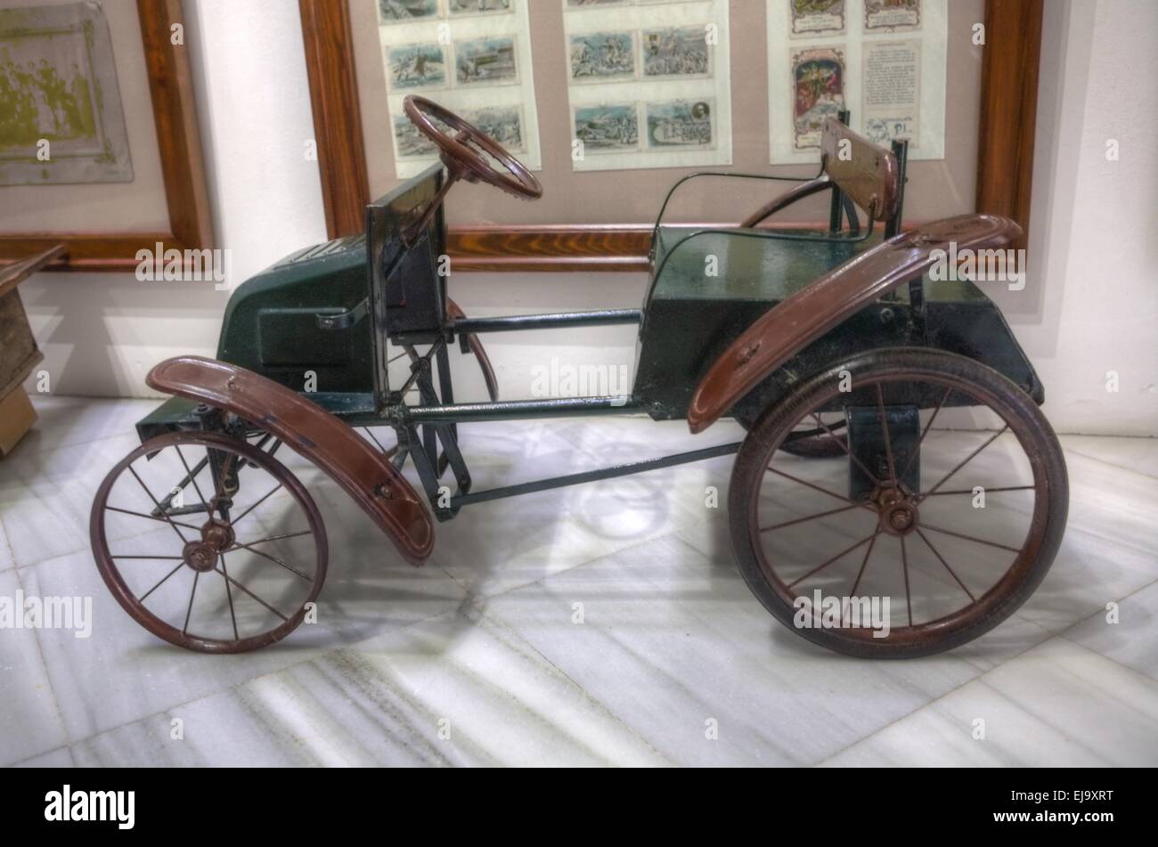 Antique toy pedal car hi-res stock photography and images - Alamy