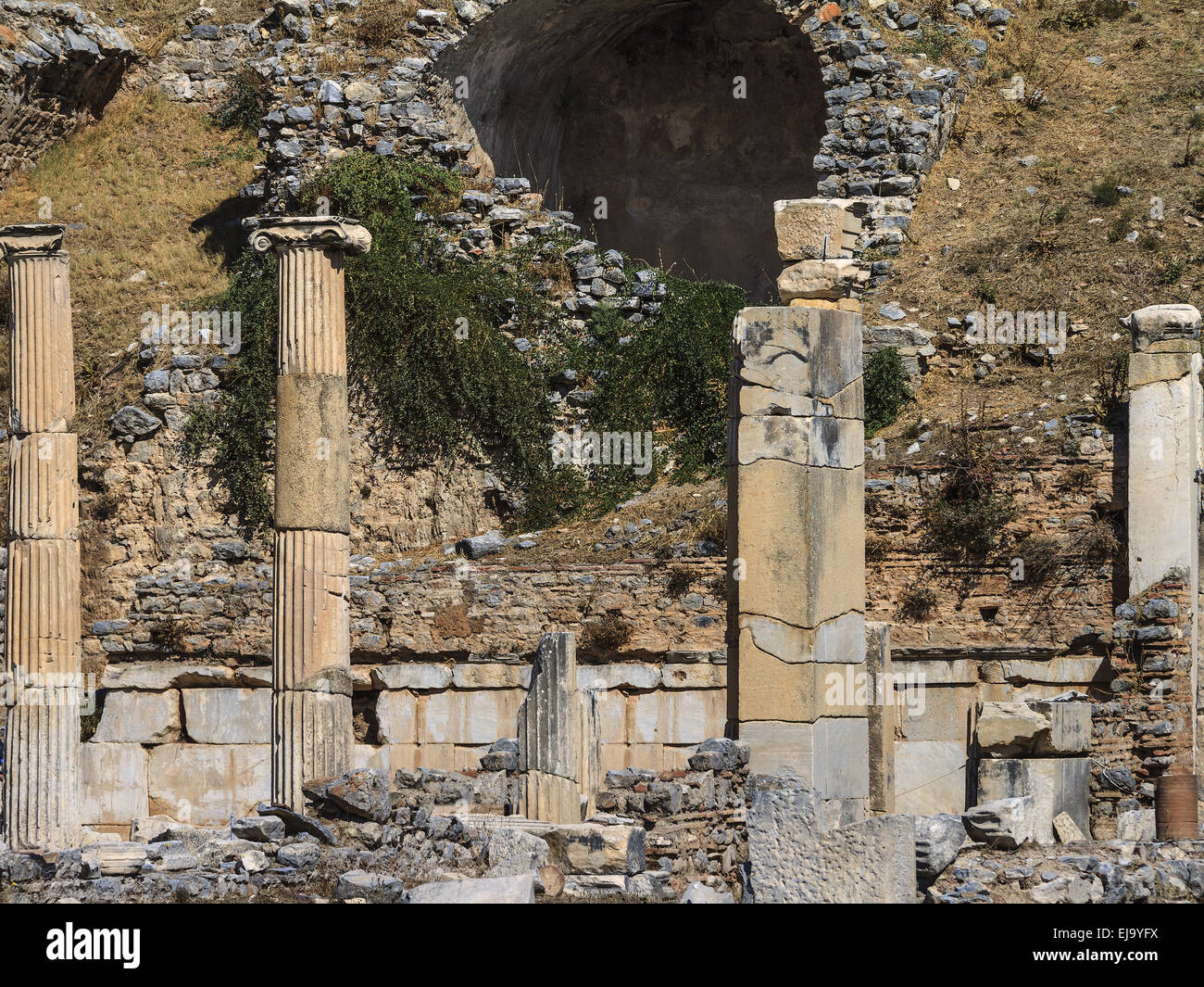Basilica stoa hi-res stock photography and images - Alamy