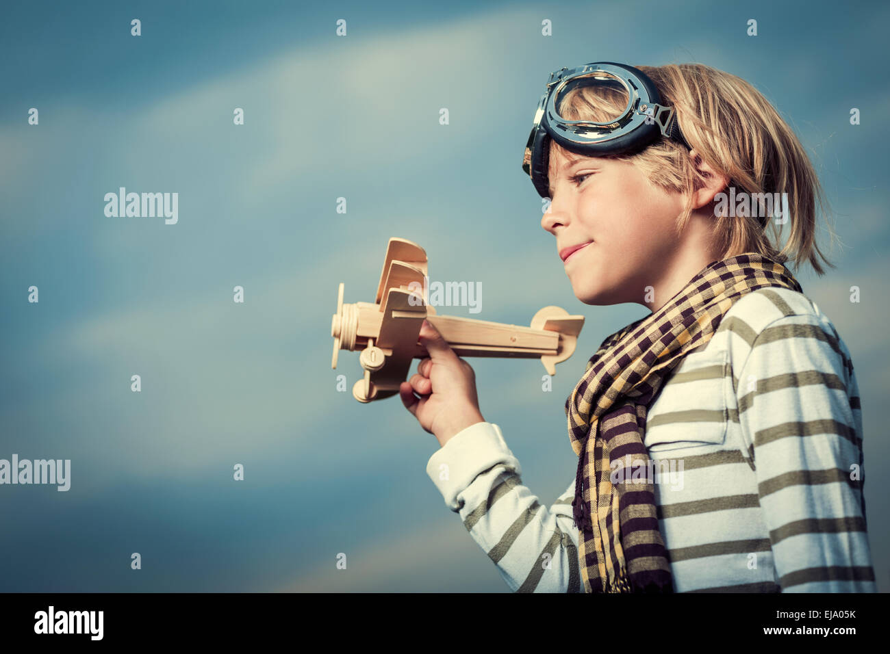 Fly with happiness hi-res stock photography and images - Alamy
