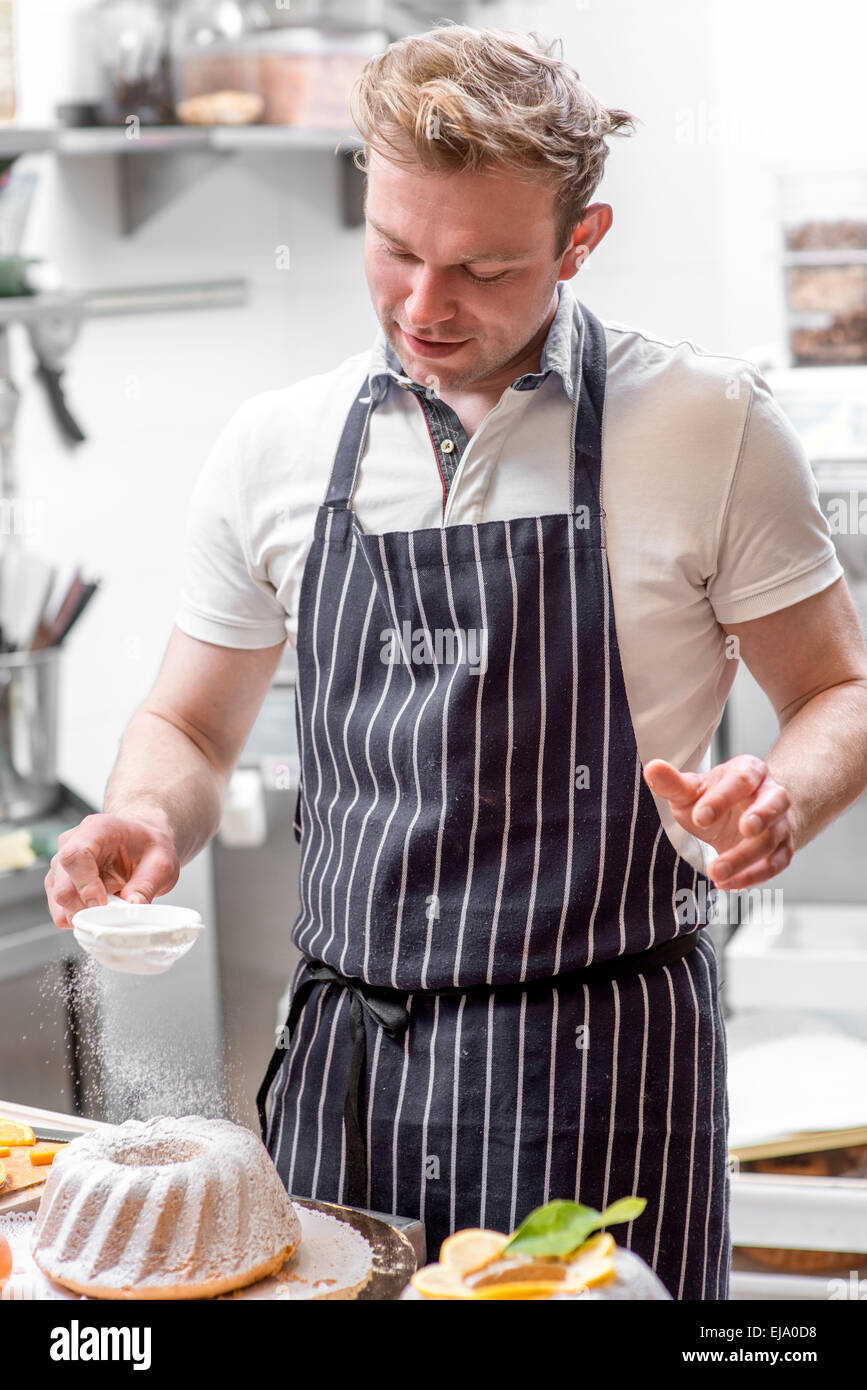 Cooking man dessert hi-res stock photography and images - Alamy
