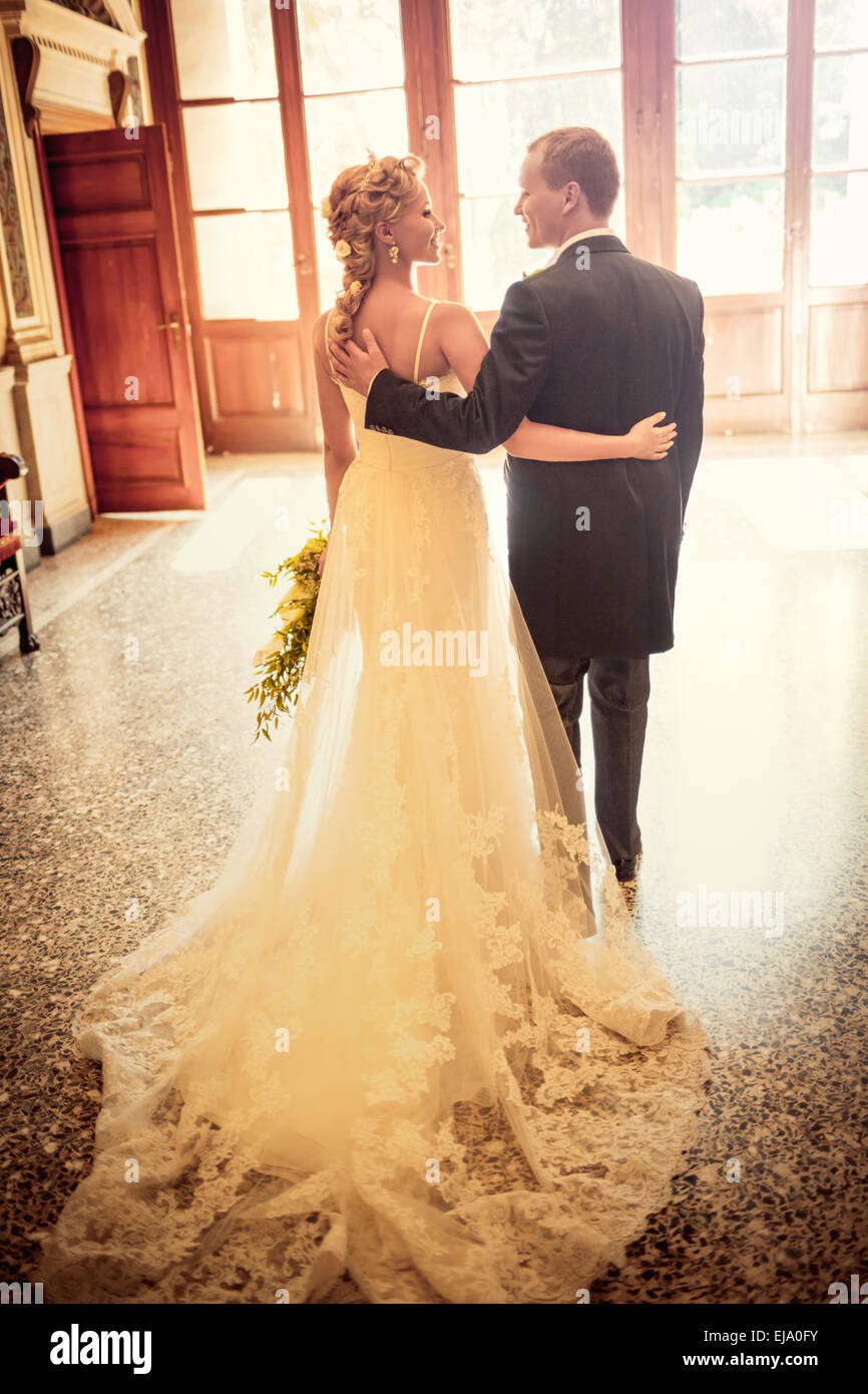 Affectionate couple wedding ceremony hi-res stock photography and ...