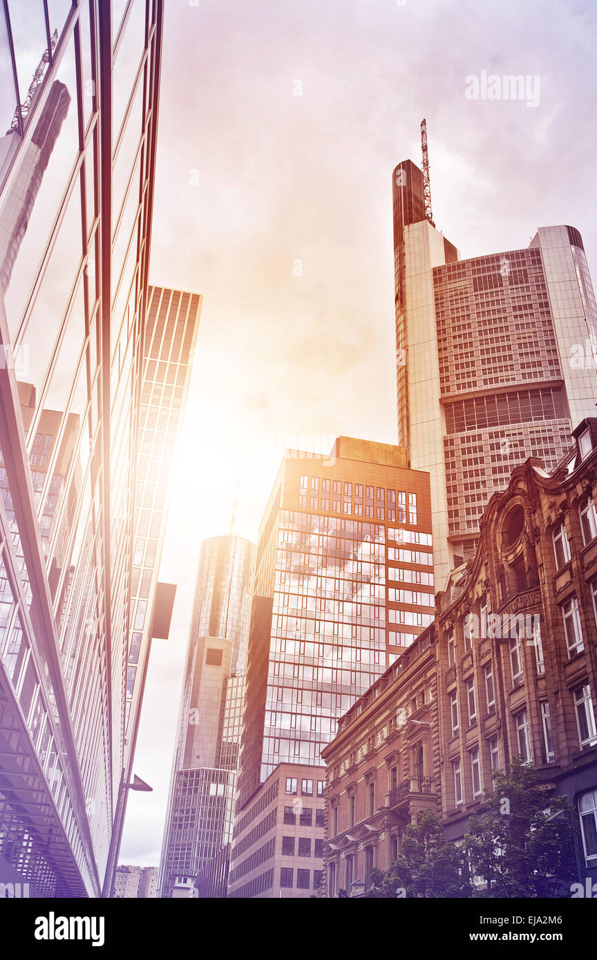 Manhatten buildings hi-res stock photography and images - Alamy