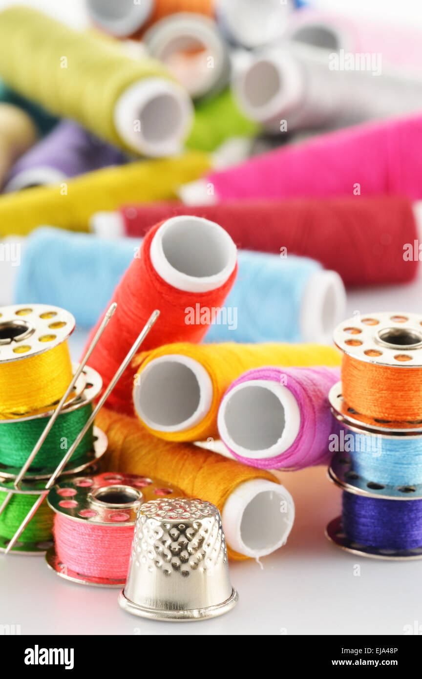 Tailor needles and threads Stock Photo - Alamy