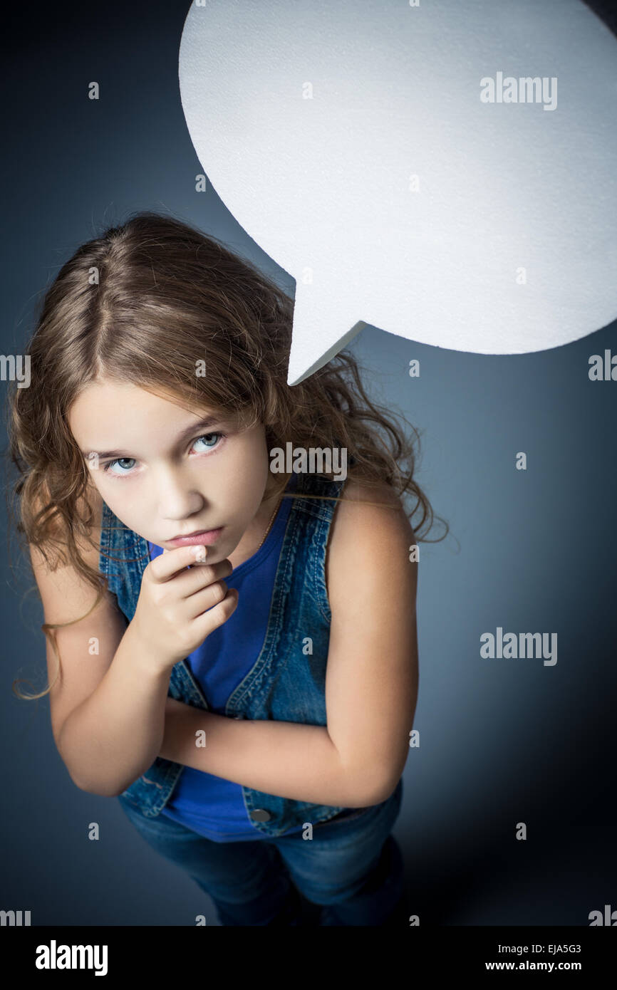 Thinking girl hi-res stock photography and images - Alamy