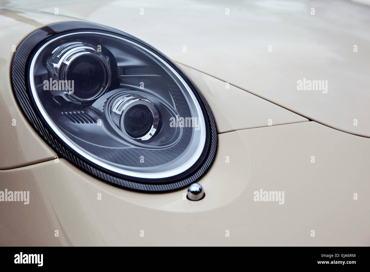 Luxury body car hi-res stock photography and images - Alamy