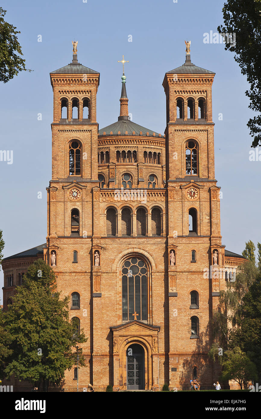 The towers asylum hi-res stock photography and images - Alamy