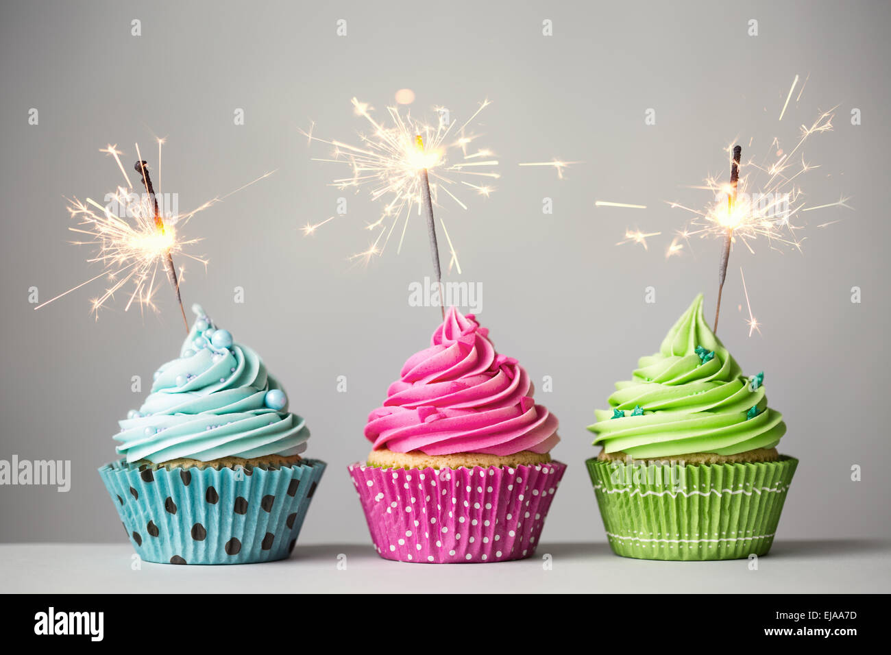 Birthday cake sparklers hi-res stock photography and images - Alamy
