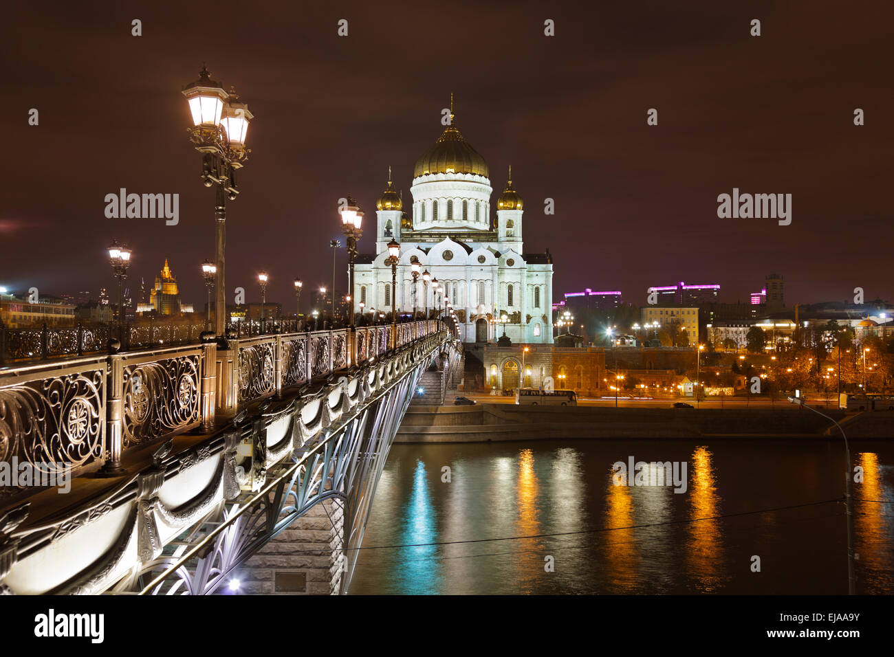 Church of Christ the Savior in Moscow Stock Photo - Alamy