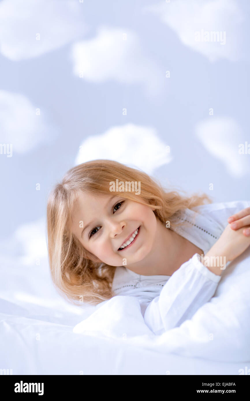 Girl bedtime hi-res stock photography and images - Alamy