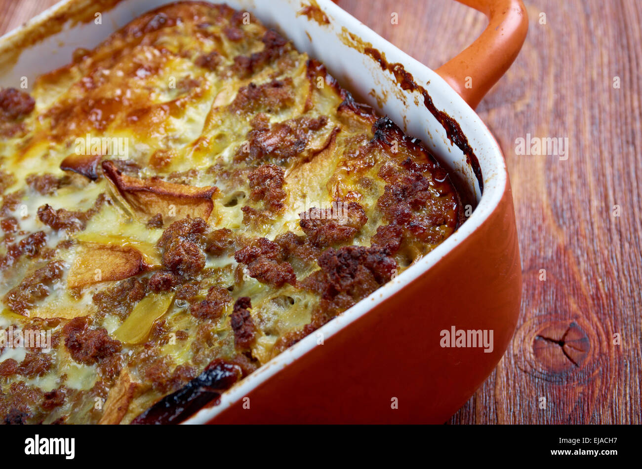 Beef bobotie hi-res stock photography and images - Alamy