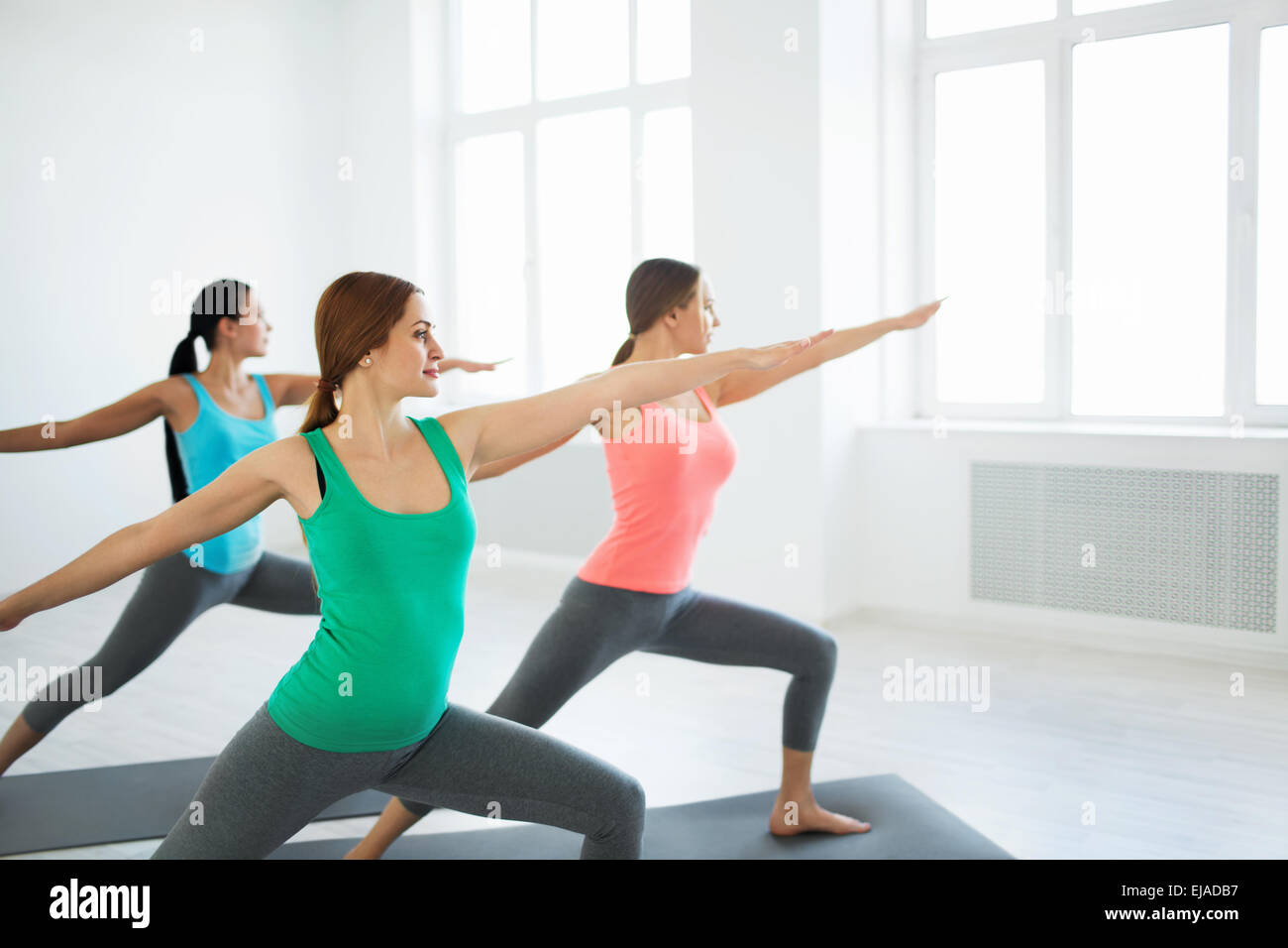 Group class hi-res stock photography and images - Alamy