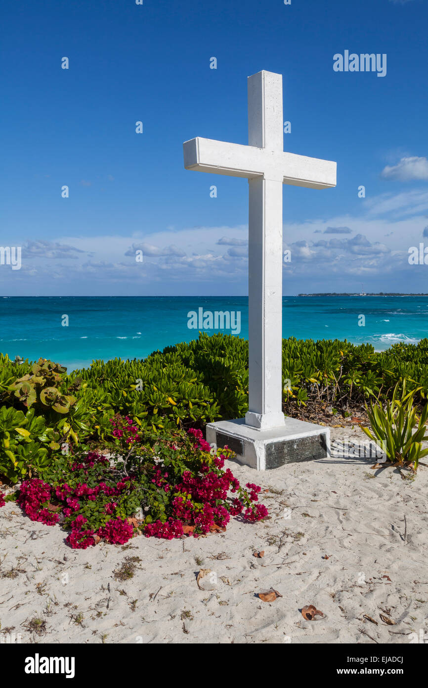 Columbus monument bahamas hi-res stock photography and images - Alamy
