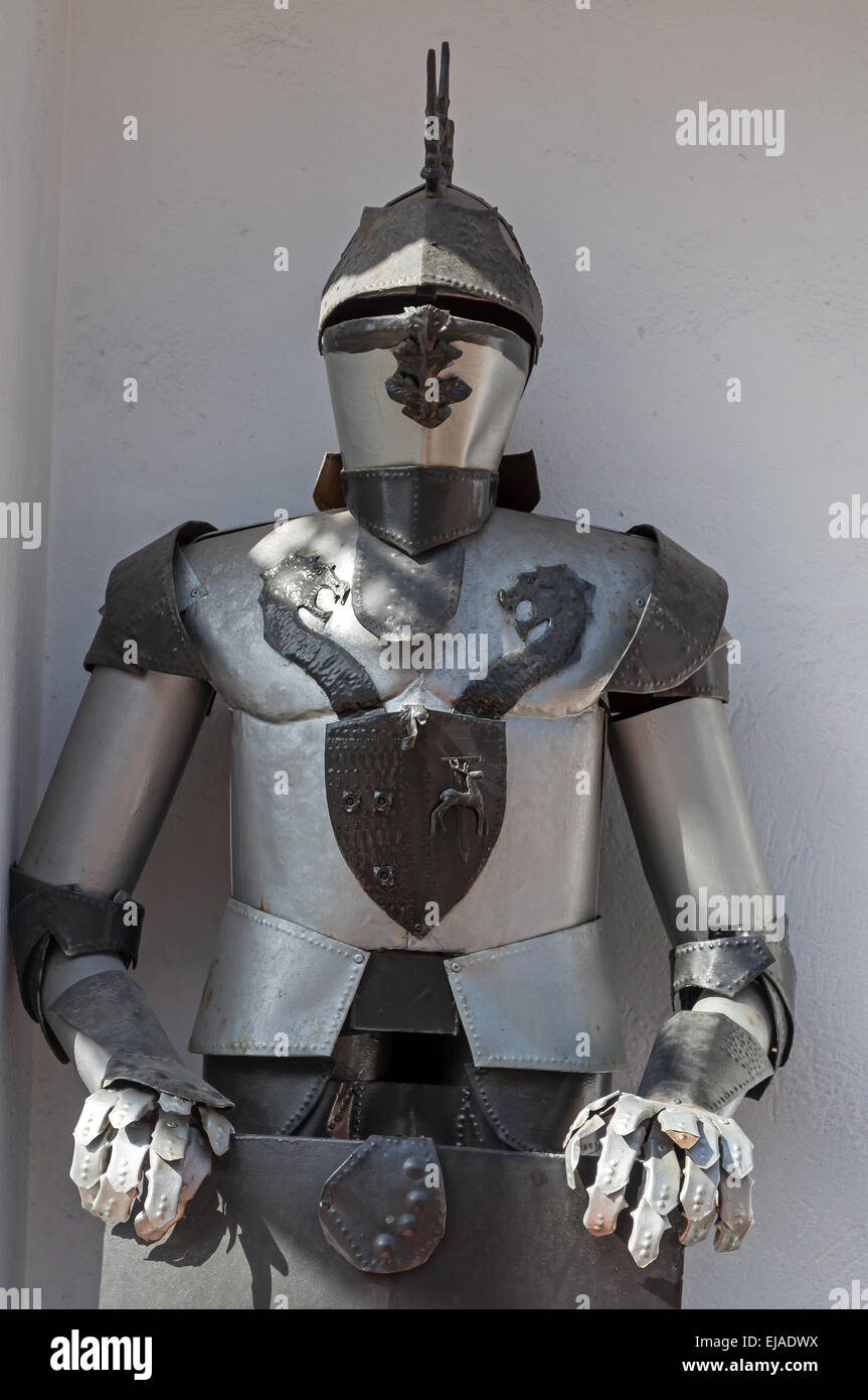 Armor knight hi-res stock photography and images - Alamy