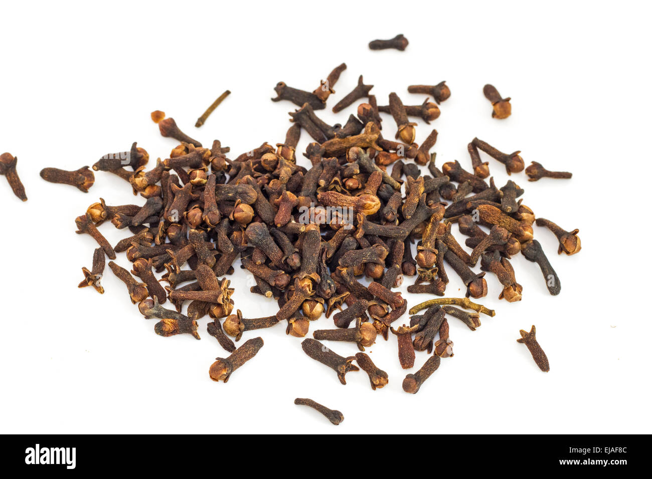 cloves against white background Stock Photo - Alamy