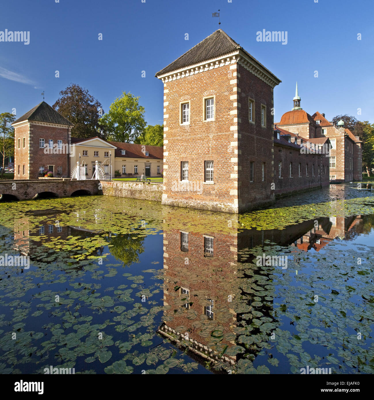 Schloss velen hi-res stock photography and images - Alamy