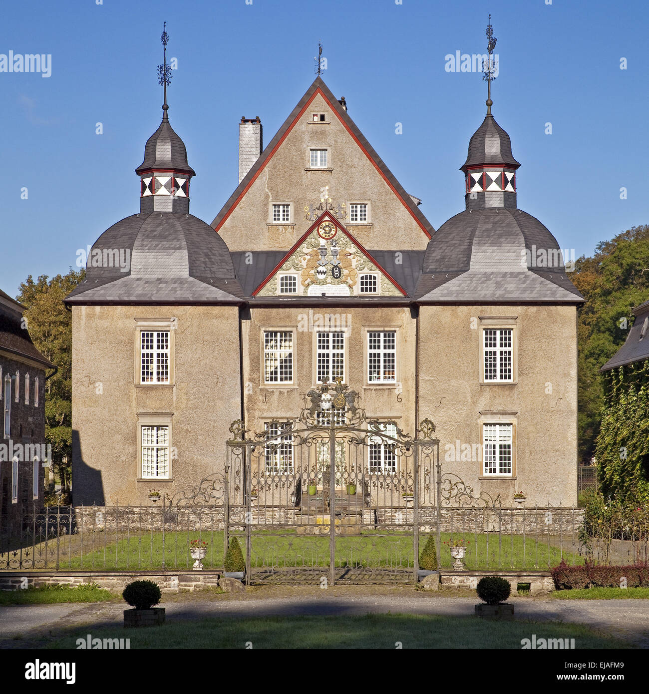 Schloss Neuenhof castle, Luedenscheid, Germany Stock Photo - Alamy