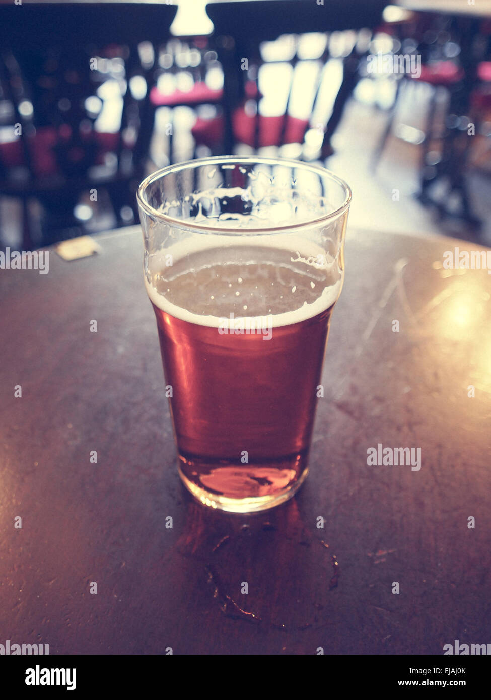 Pint of beer Stock Photo - Alamy