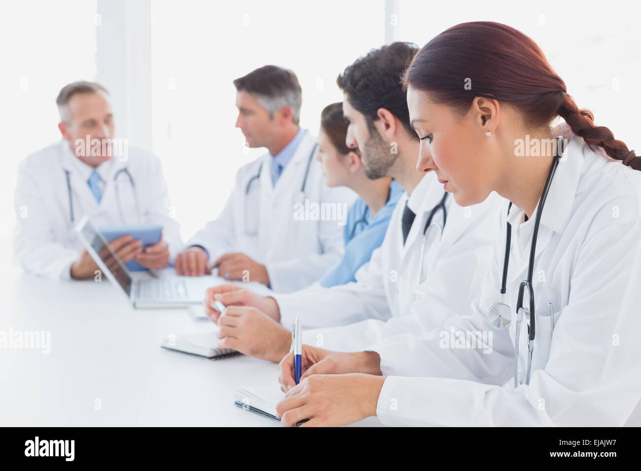 Medical discussion hi-res stock photography and images - Alamy