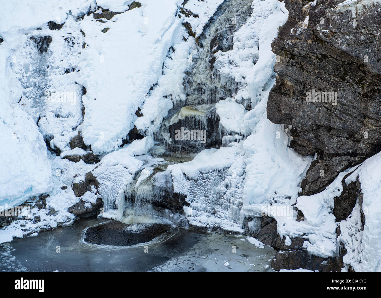 Kjosfossen waterfall flam myrdal hi-res stock photography and images - Alamy