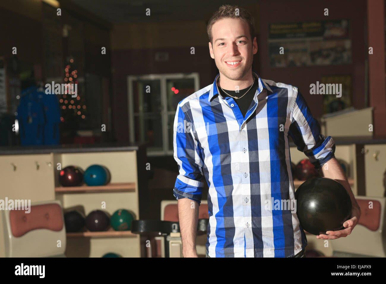 Bowling balls movement hi-res stock photography and images - Alamy