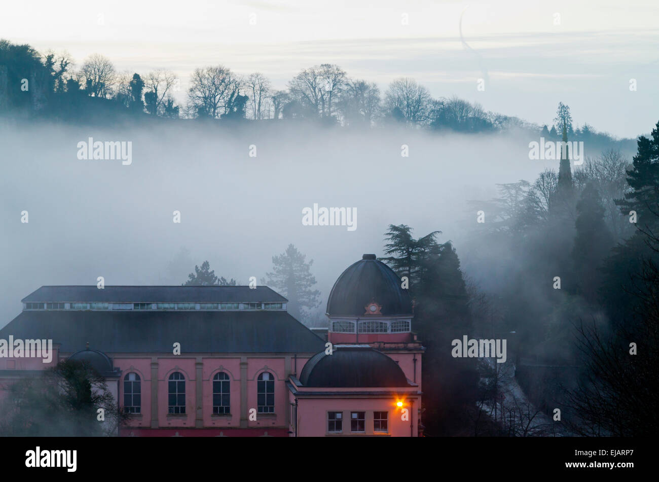 Early morning mist caused by temperature inversion in the River Derwent ...