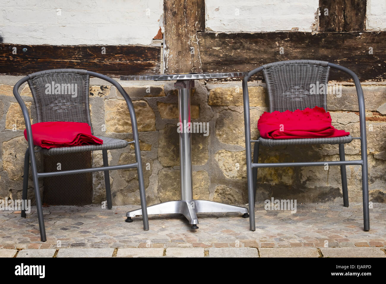 Inviting seating area hi-res stock photography and images - Alamy