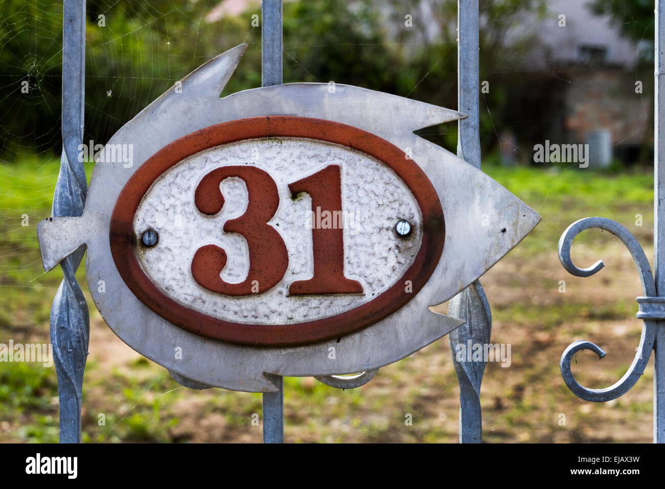 Hausnummer 31 zeichen hi-res stock photography and images - Alamy