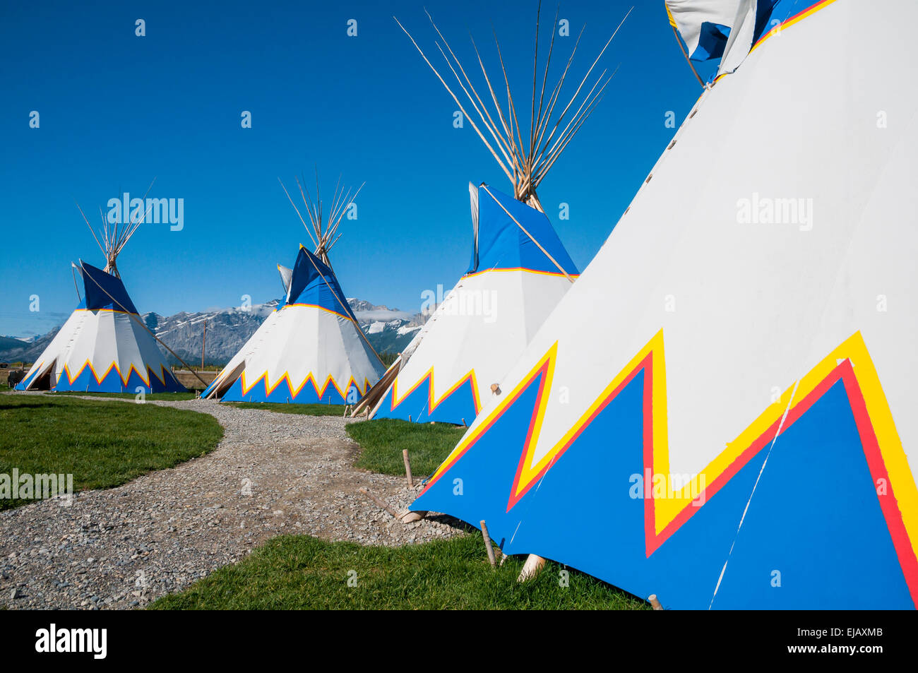 Plains teepee tipi canada hi-res stock photography and images - Alamy