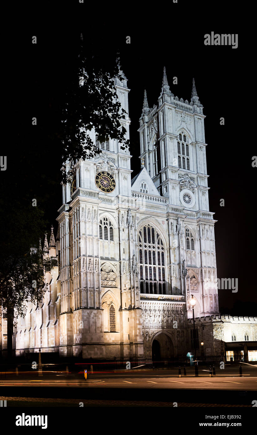 Rose window westminster abbey hi-res stock photography and images - Alamy