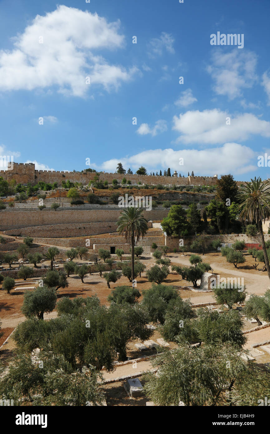 Golden door temple ancient jerusalem hi-res stock photography and ...