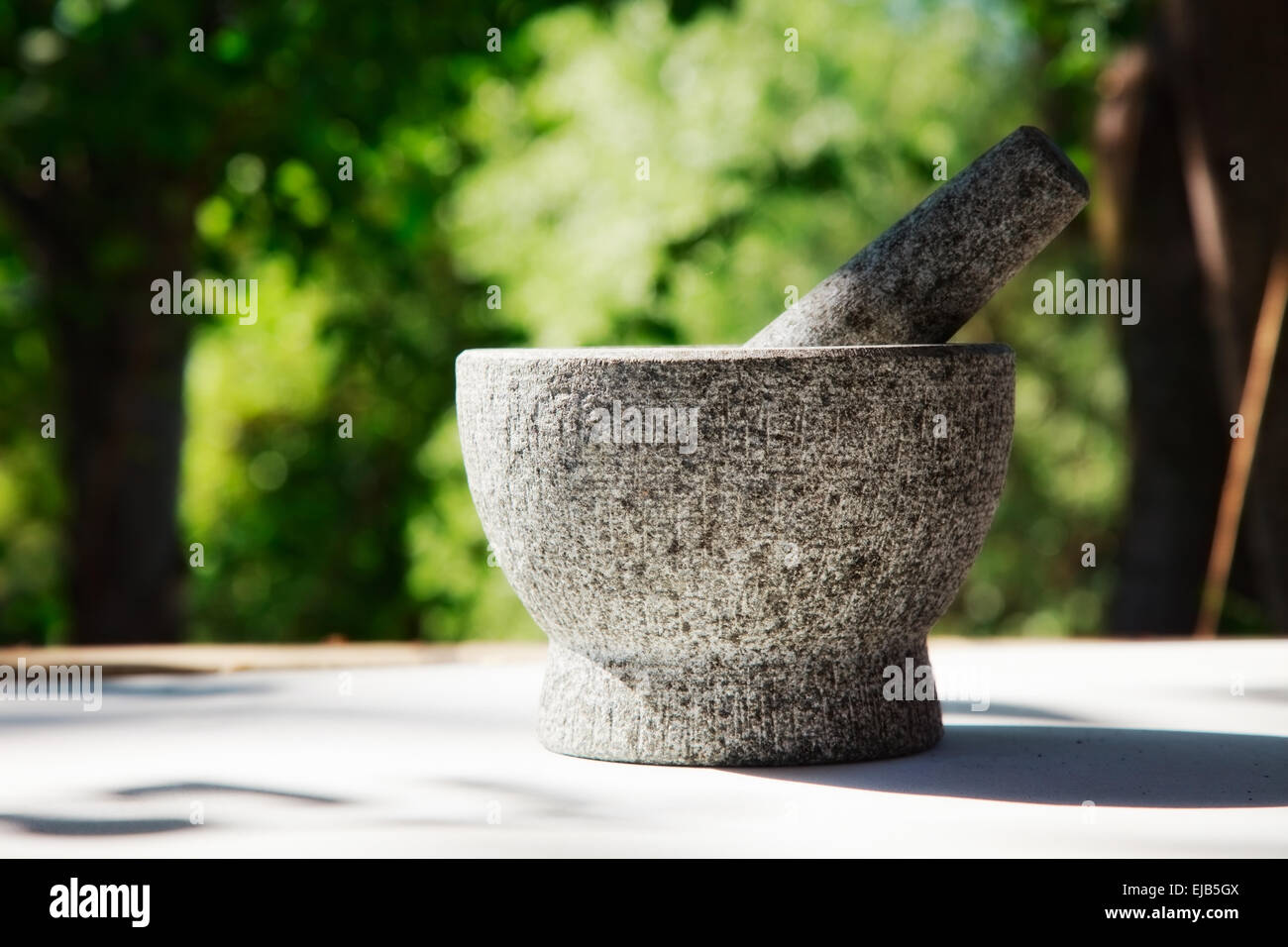mortar and pestle Stock Photo - Alamy