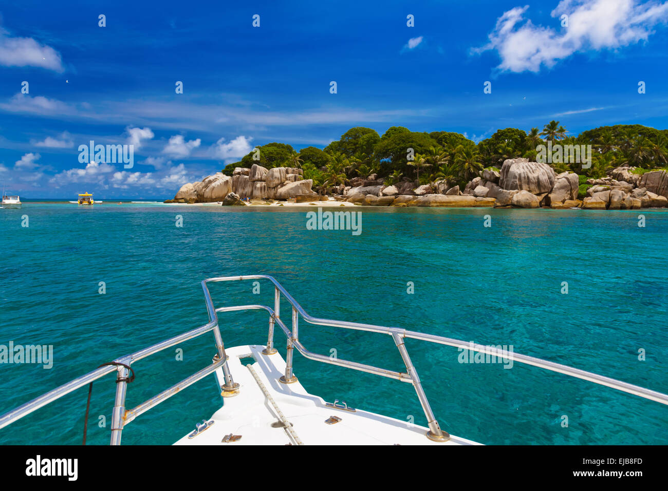 Seychelles fishing boat hi-res stock photography and images - Alamy