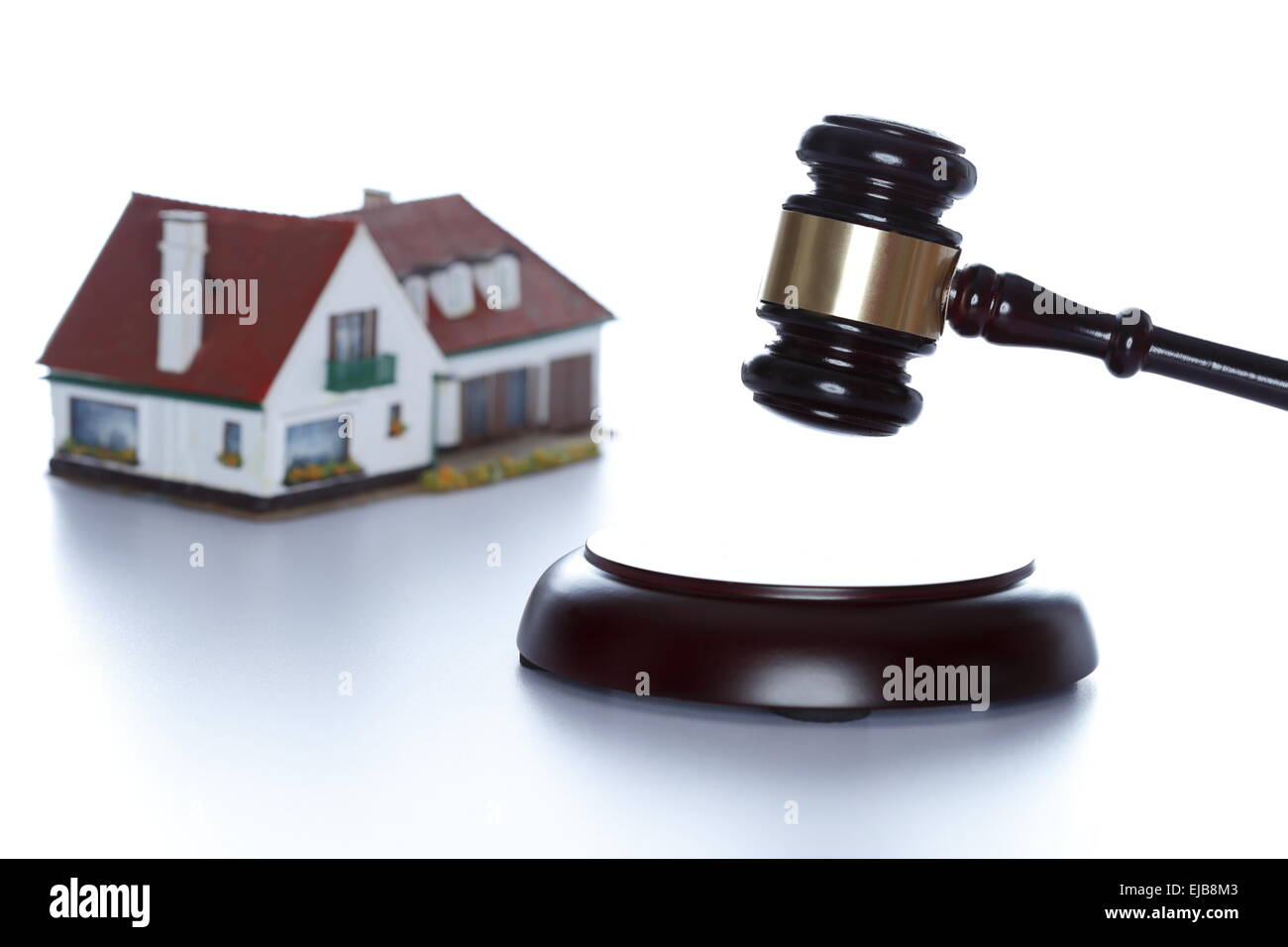 gavel and building Stock Photo - Alamy