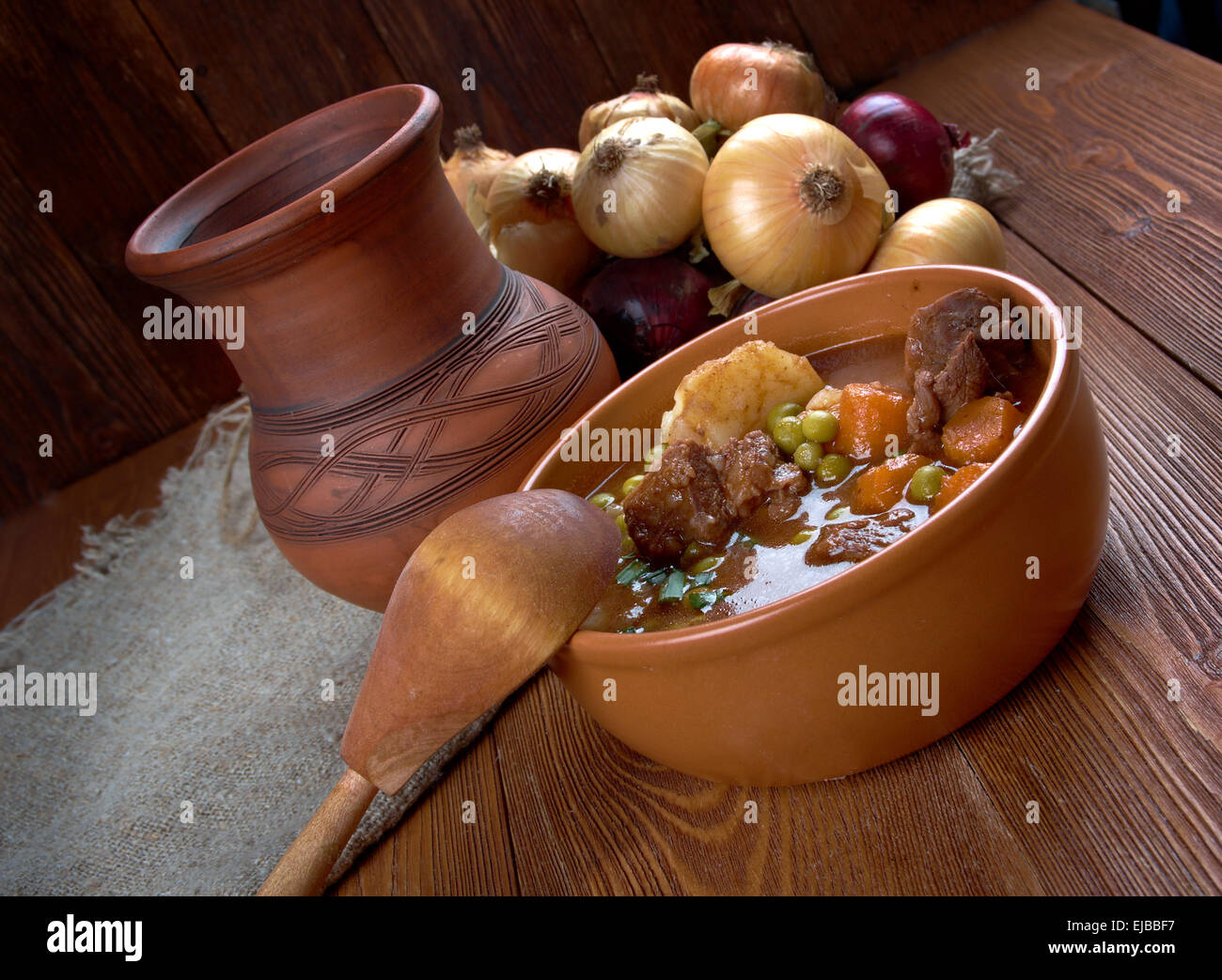 Beef fricassee hi-res stock photography and images - Alamy