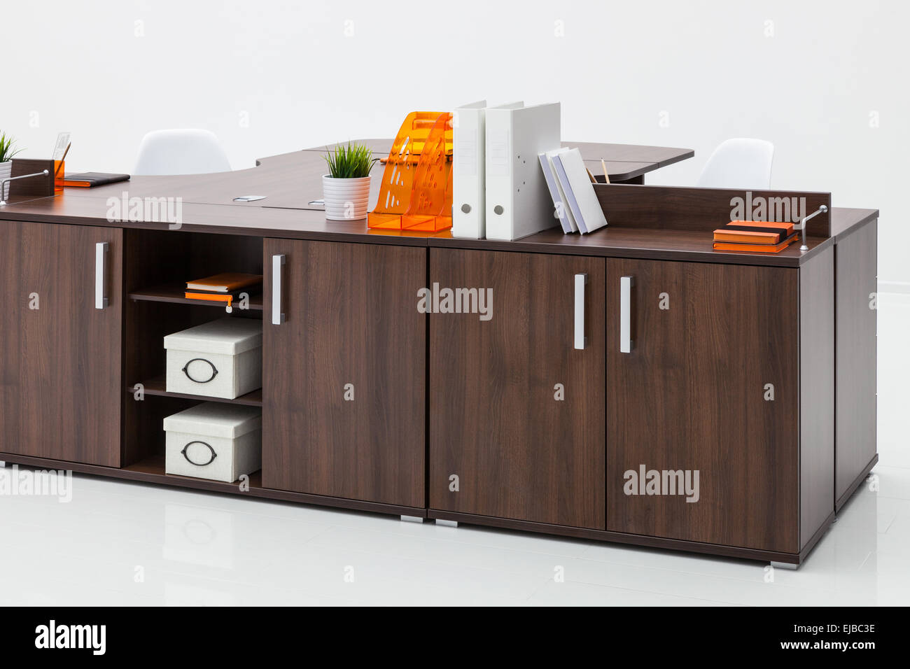 a office desk Stock Photo - Alamy