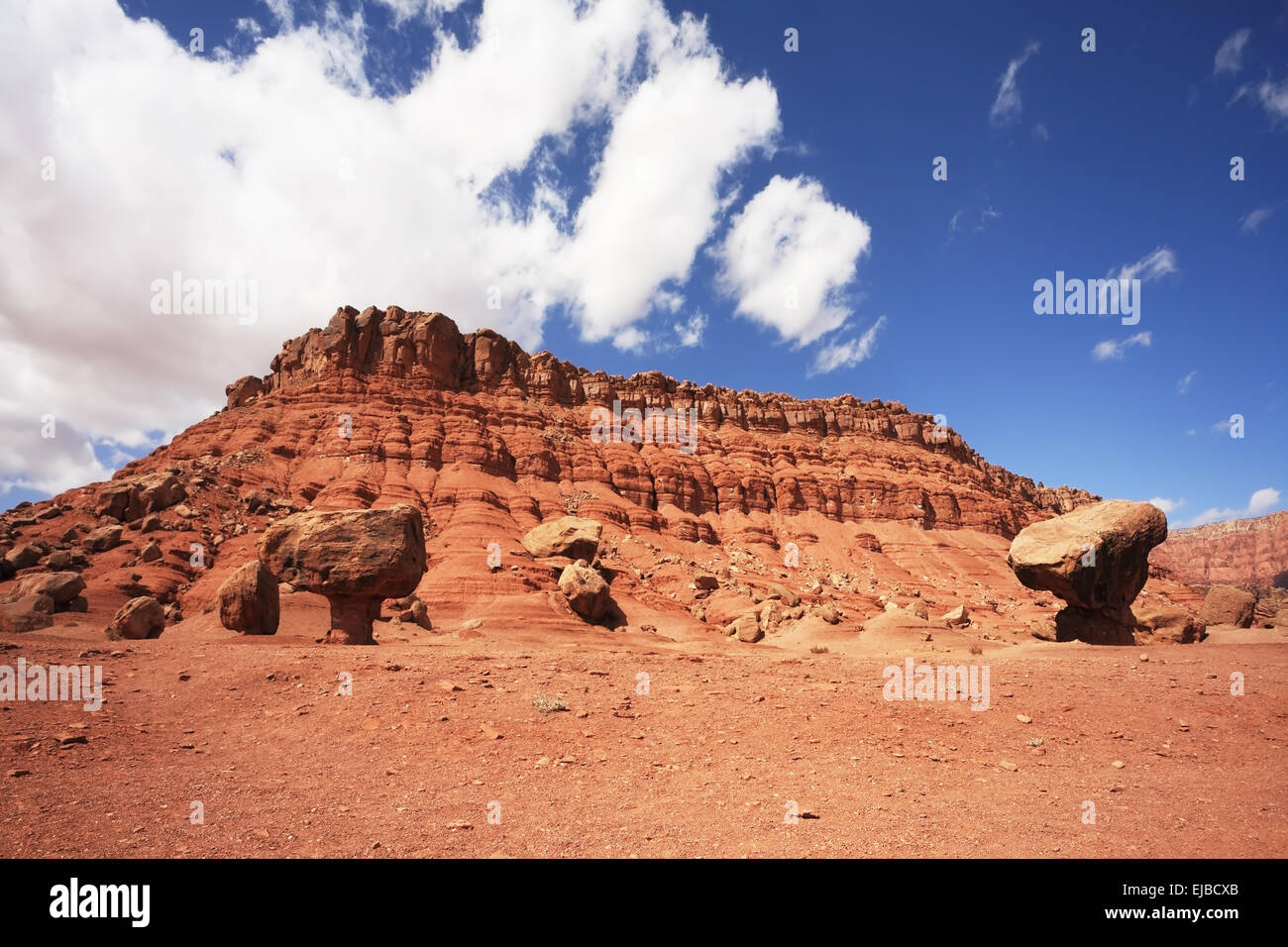 Midday sunny hi-res stock photography and images - Alamy